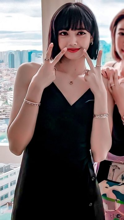 LISA DE BLACKPINK | 5 ESTILOS DE OUTFITS INSPIRADOS EN LISA