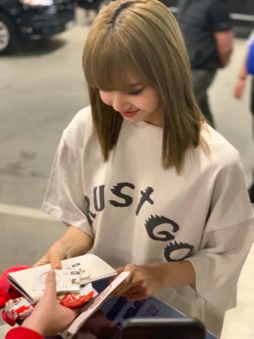 LISA DE BLACKPINK | 5 ESTILOS DE OUTFITS INSPIRADOS EN LISA